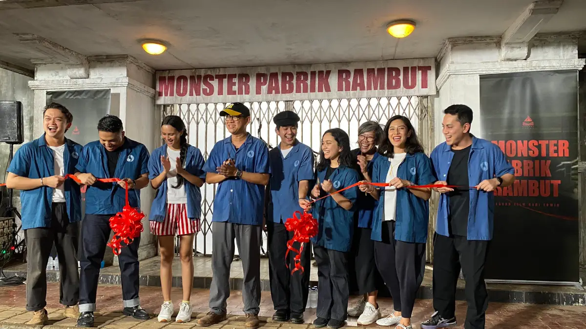 Sinopsis Monster Pabrik Rambut, Film Horor Indonesia yang Kritik Budaya ...